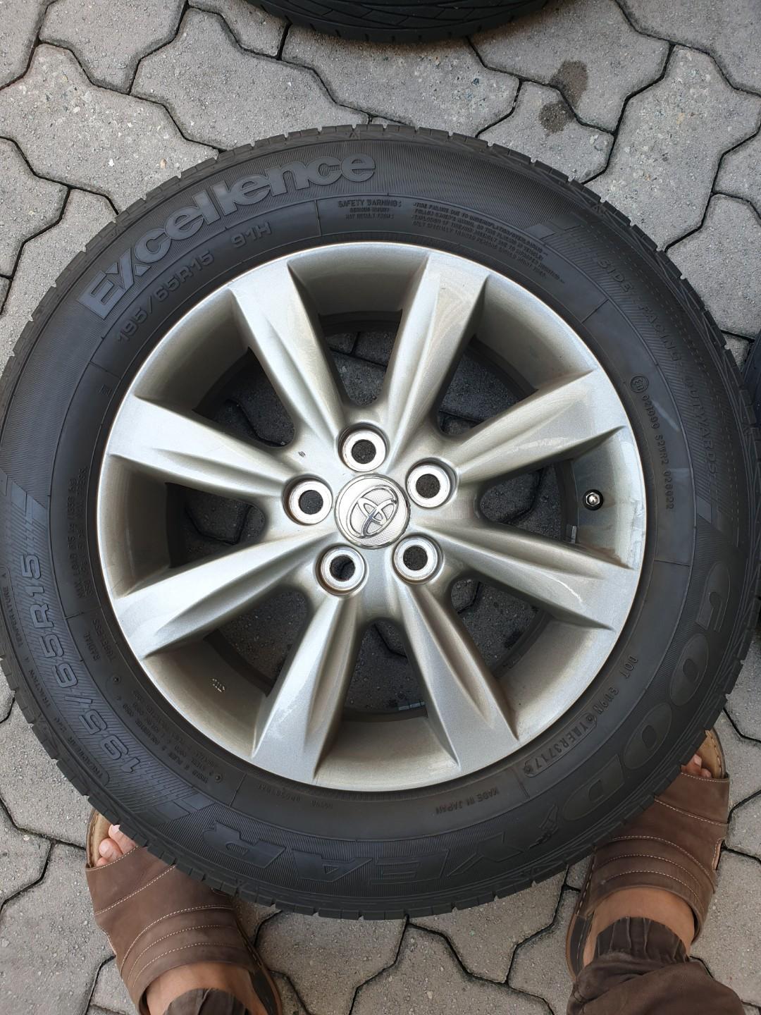 Original Toyota Wish/ Altis 15 inch rims PCD: 5 X 100, Car Accessories ...