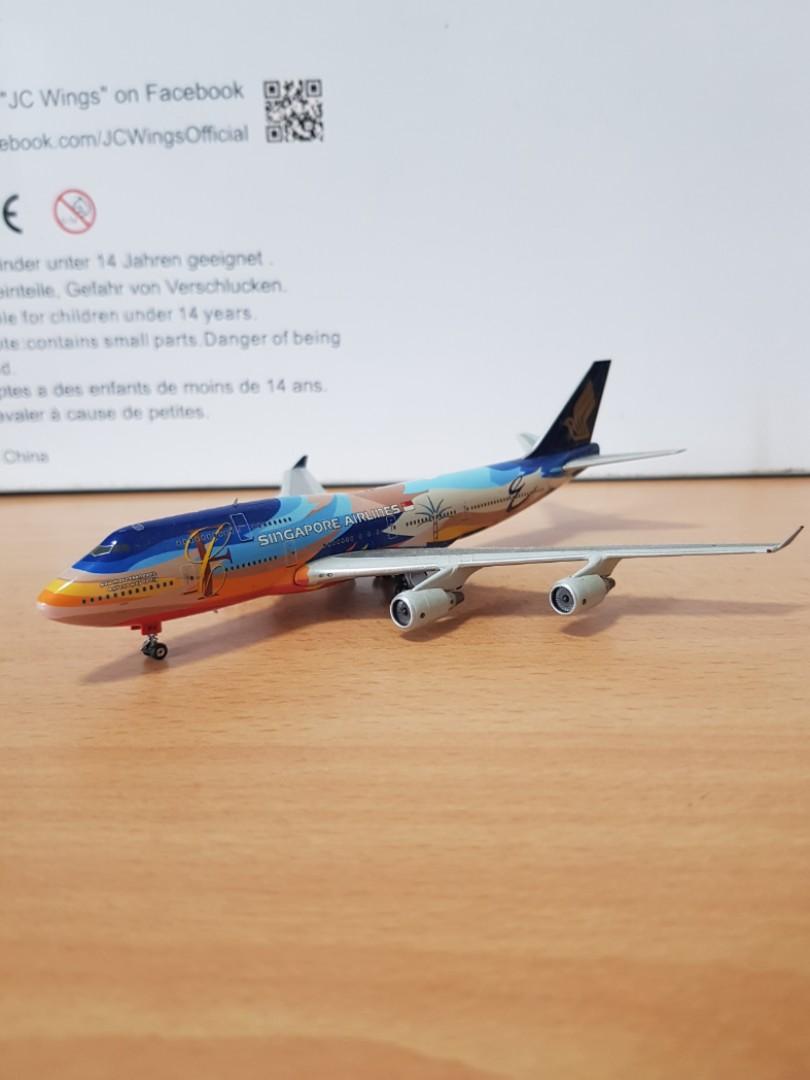 Phoenix 1:400 Singapore Airlines 747 "Tropical Livery", Hobbies & Toys ...