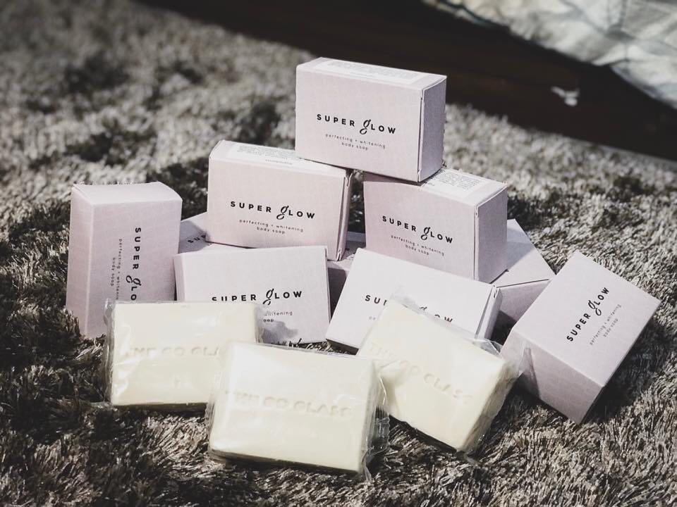 The Go Glass Super Glow Soap, Beauty & Personal Care, Face, Face Care ...