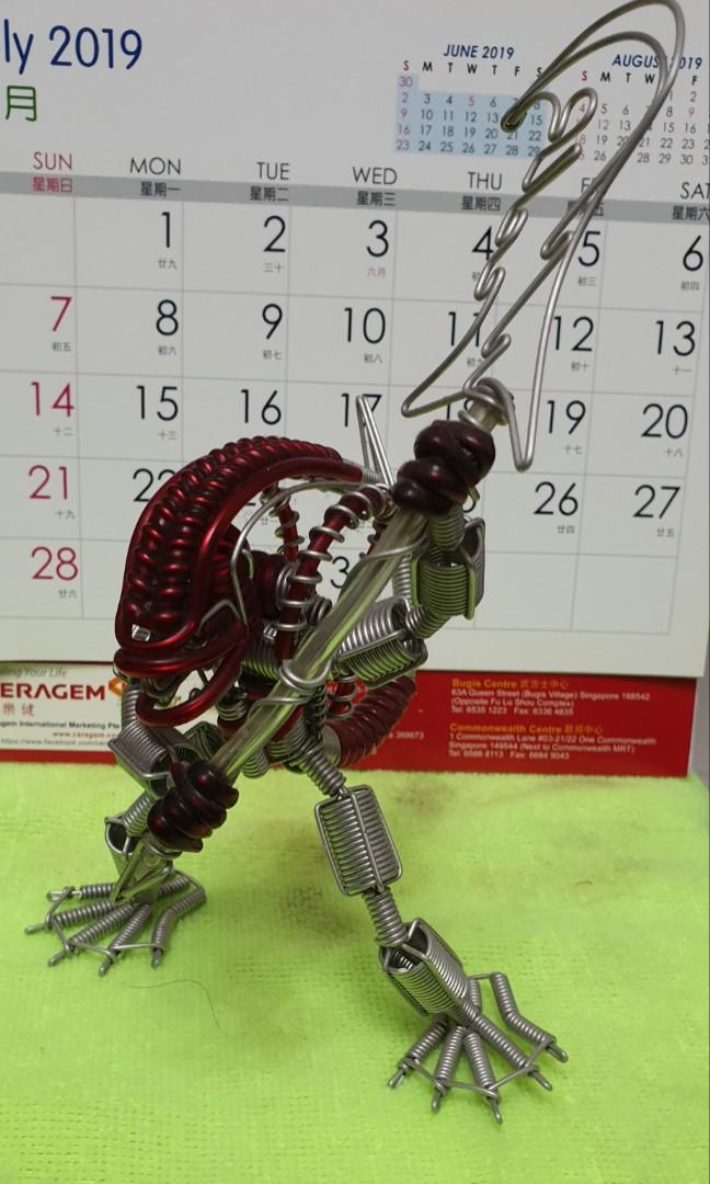 Alien wire figure, Hobbies & Toys, Toys & Games on Carousell