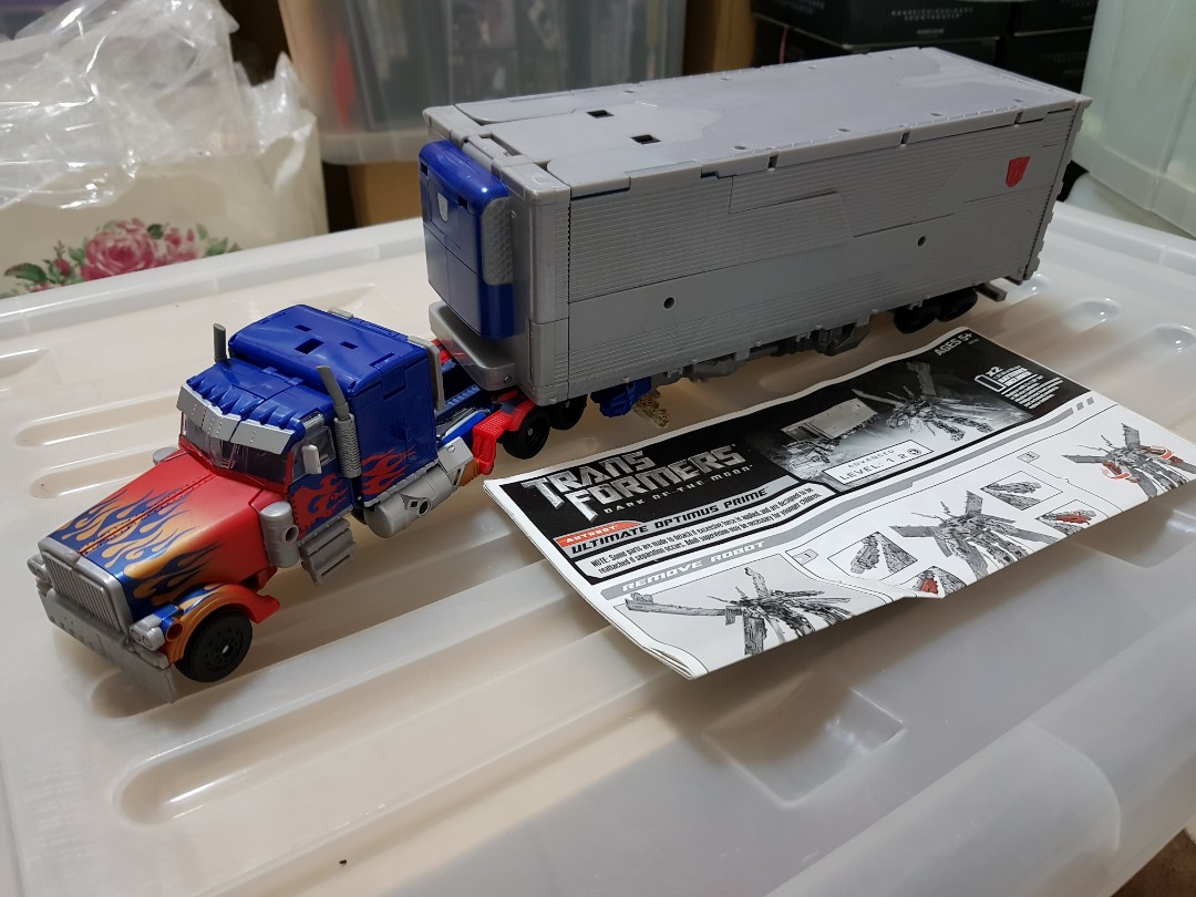 Hasbro Transformers Movie DOTM Ultimate Optimus Prime Loose complete ...