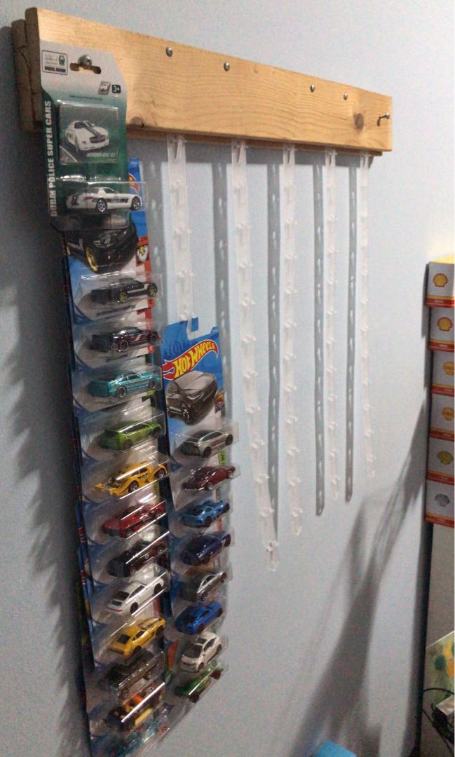 Hotwheels n Matchbox car toy hanger, Hobbies & Toys, Toys & Games on ...