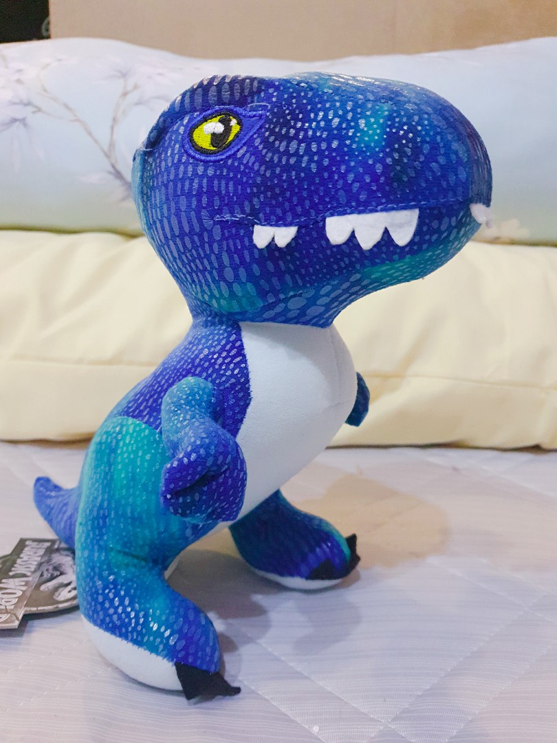 Jurassic World - Raptor Plush Toy (Blue), Hobbies & Toys, Toys & Games ...