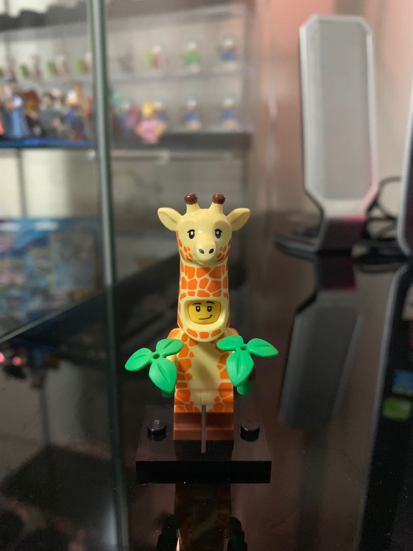 Lego Movie 2 Giraffe Guy Minifigures 71023, Hobbies & Toys, Toys ...