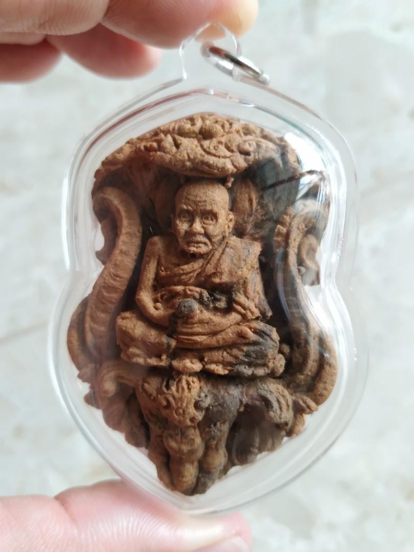 LP Thuad Jumbo Amulets ( Wat Suwan Khiri ) 3 pieces, Hobbies & Toys ...