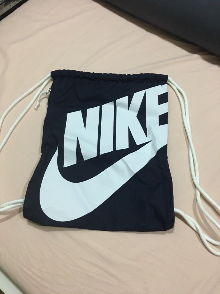 Nike Drawstring Bag(dark blue), Luxury, Bags & Wallets on Carousell