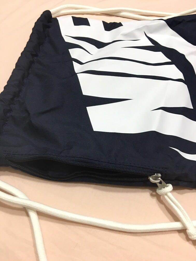 Nike Drawstring Bag(dark blue), Luxury, Bags & Wallets on Carousell