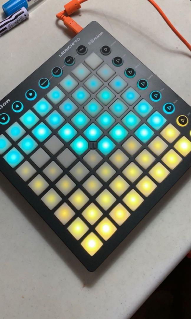 Novation Launchpad MK2, Audio, Portable Audio Accessories on Carousell