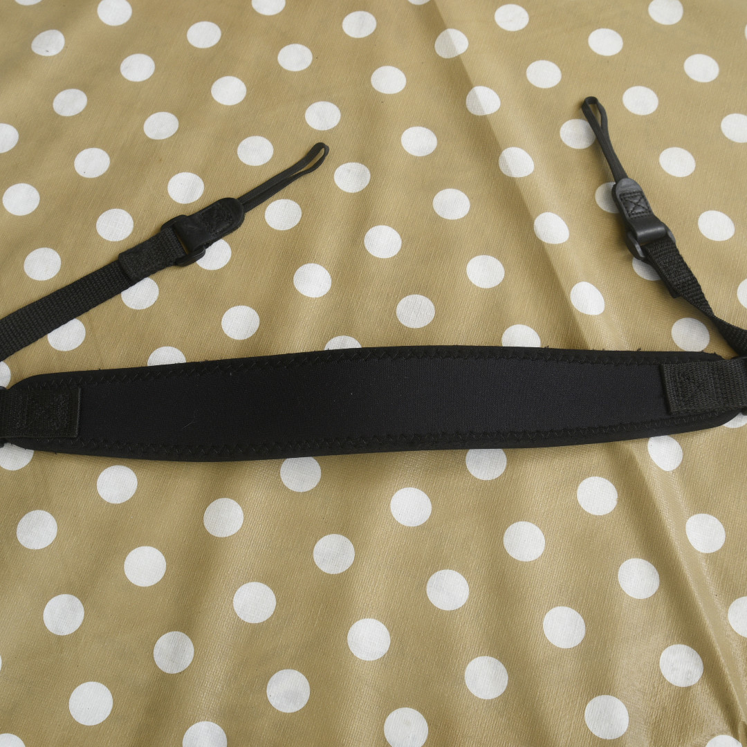 Optech Camera strap, Photography, Cameras on Carousell