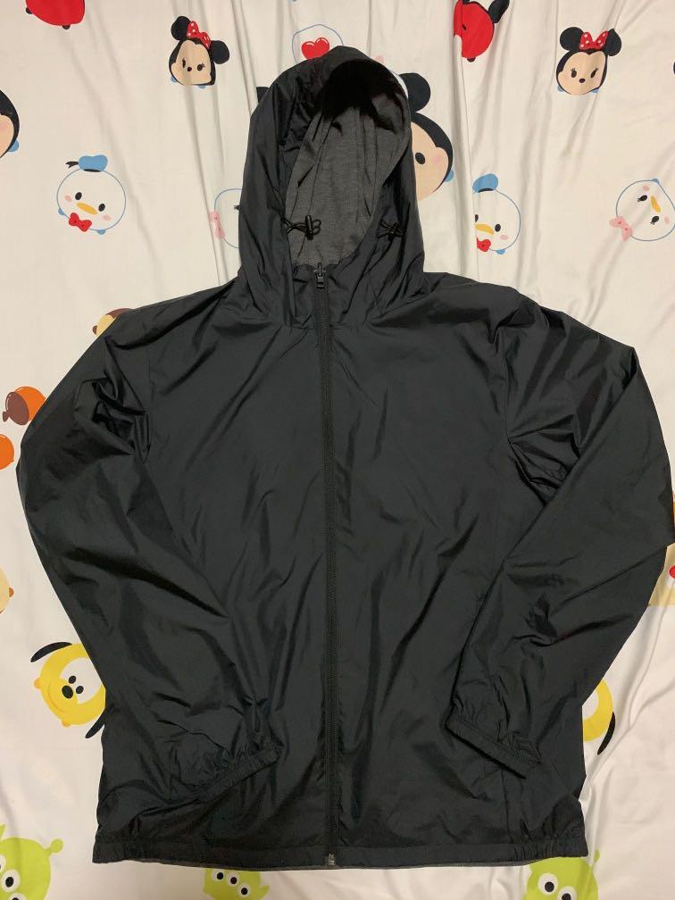 uniqlo reversible parka, Women's Fashion, Coats, Jackets and Outerwear ...