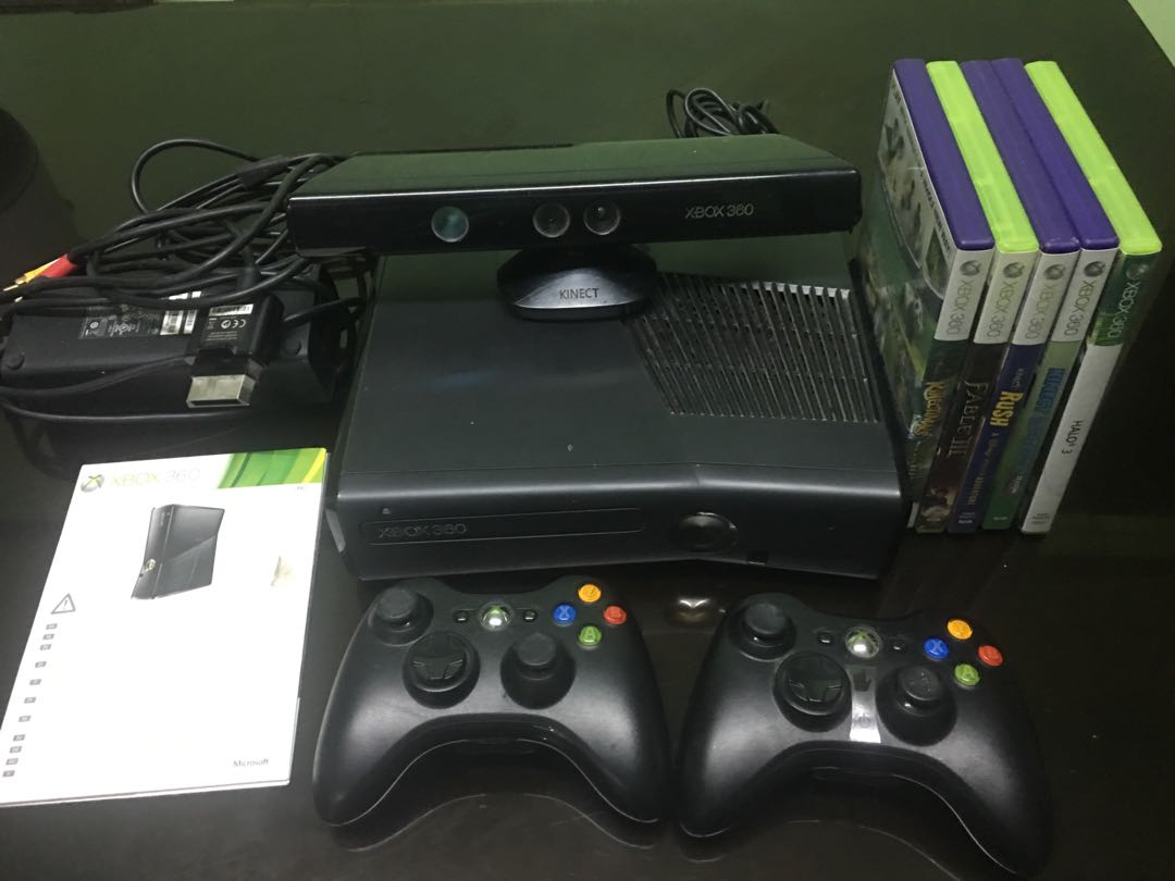 XBox 360 Slim Kinect , Video Gaming, Video Game Consoles, Xbox on Carousell