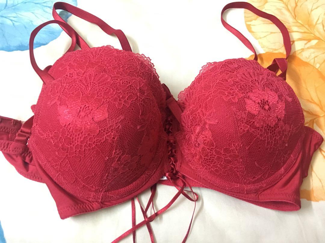 Offer! Limited time Sales ! Brand new Triumph Bra A75, Women's Fashion ...