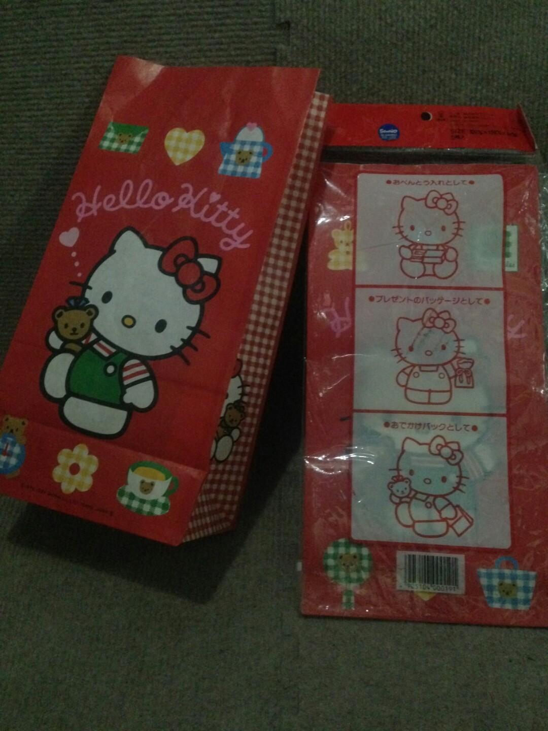 Hello Kitty Doorknob Reminder Note Pads & Hello Kitty Paper Bags ...