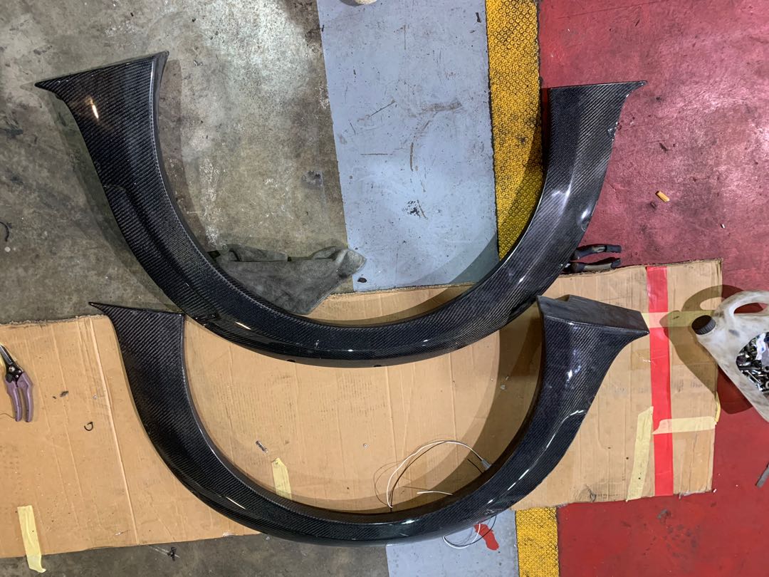 Nissan GT-R R-35 rear fender arc varis carbon fibre, Car Accessories ...