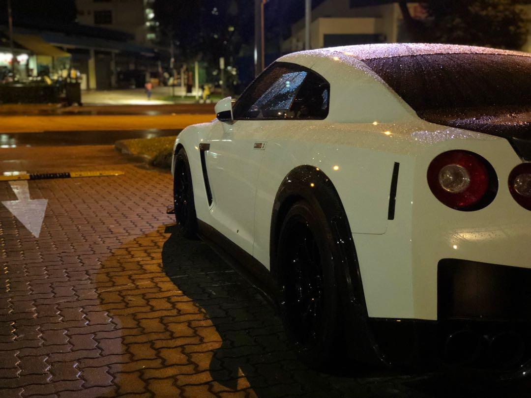 Nissan GT-R R-35 rear fender arc varis carbon fibre, Car Accessories ...