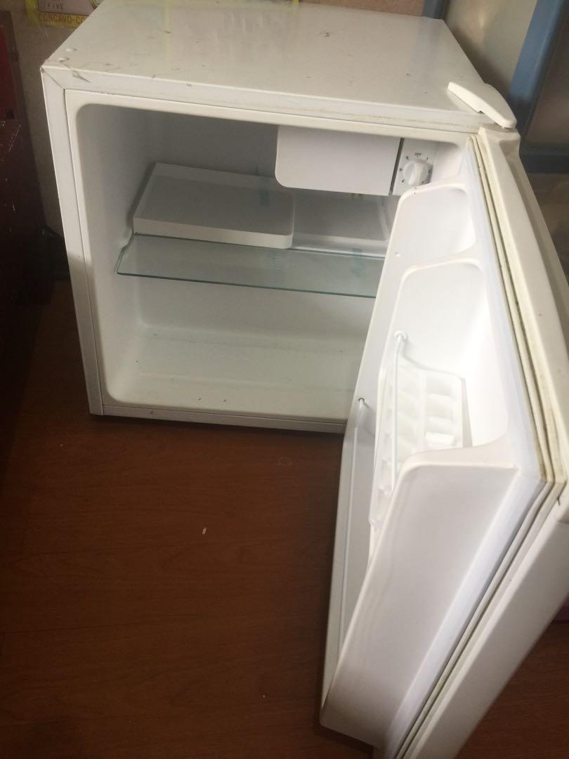 kolin personal ref, TV & Home Appliances, Kitchen Appliances ...