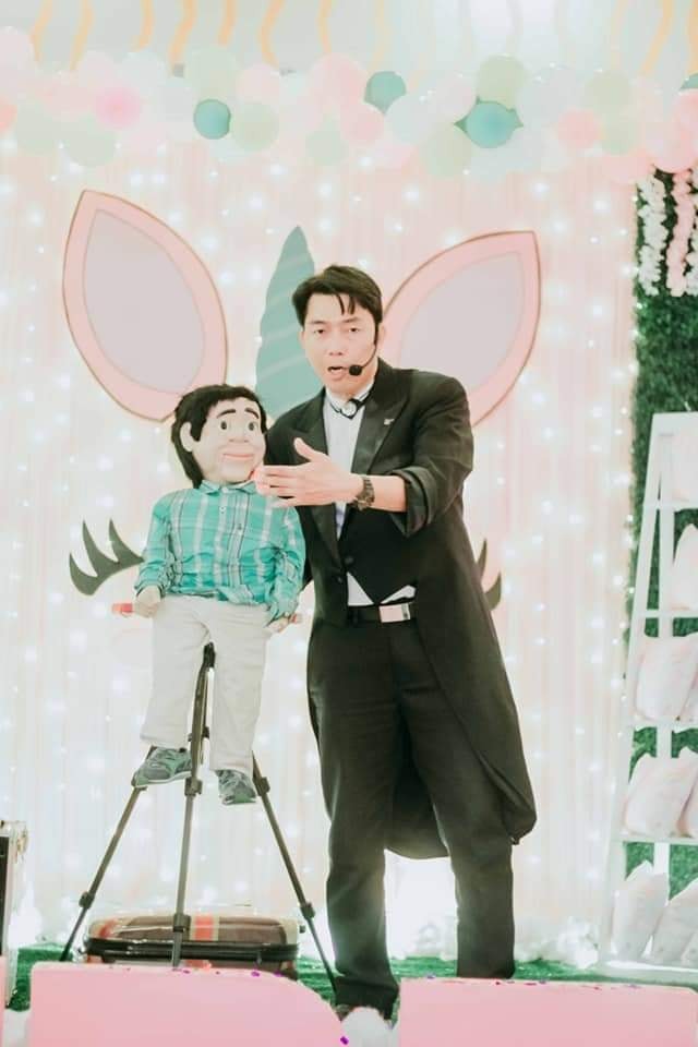 Magician ventriloquist, Hobbies & Toys, Memorabilia & Collectibles, K ...