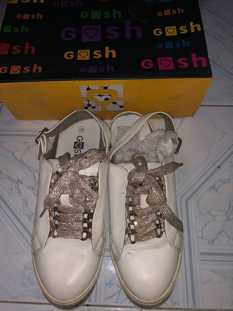 Sepatu gosh, Fesyen Wanita, Sepatu di Carousell