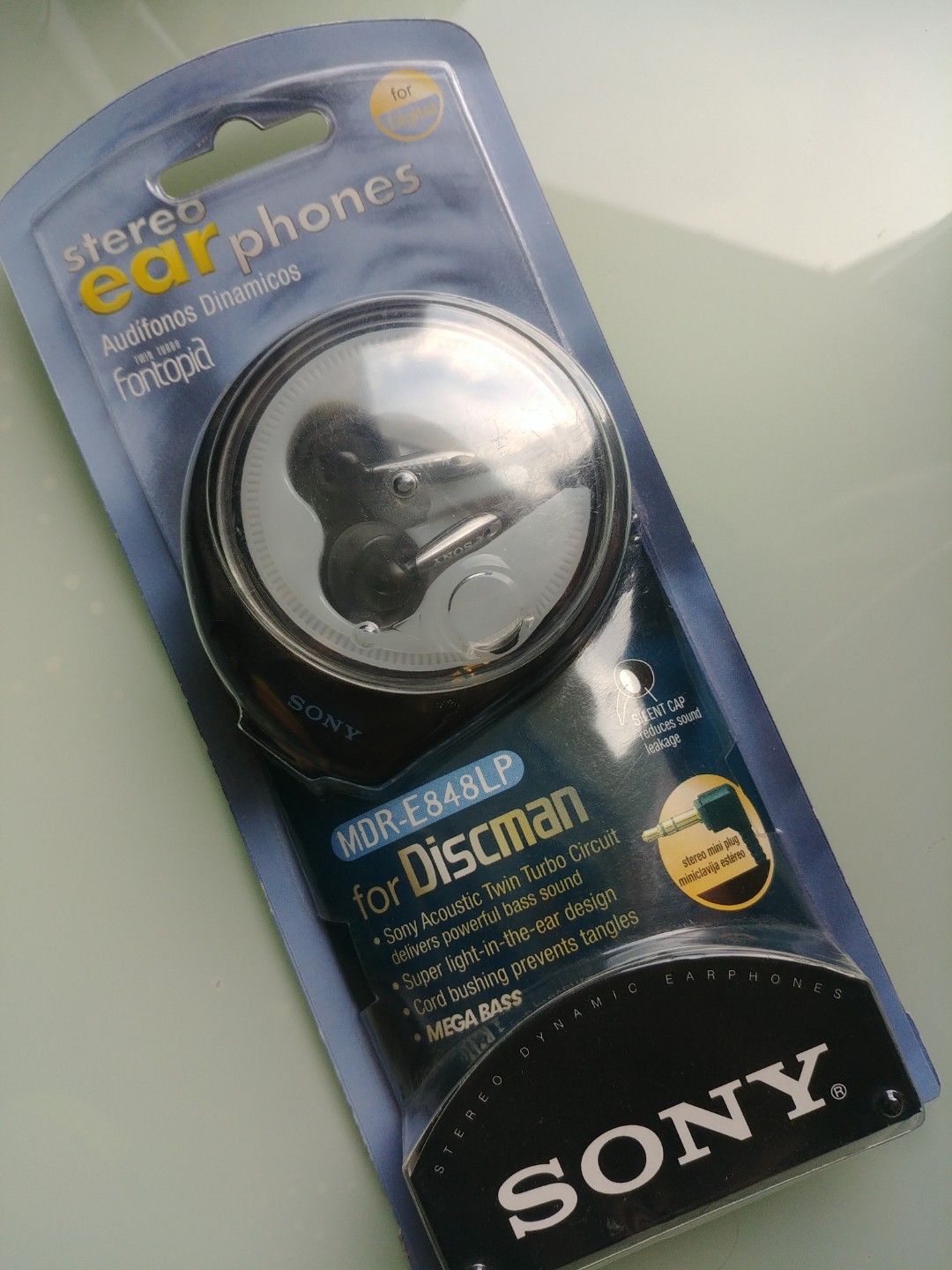 Sony MDR-E848 earphones new, 音響器材, 頭戴式/罩耳式耳機 - Carousell