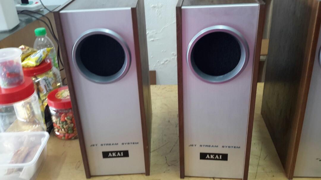 2 pairs of AKAI SW-30 full range speakers, Furniture & Home Living ...