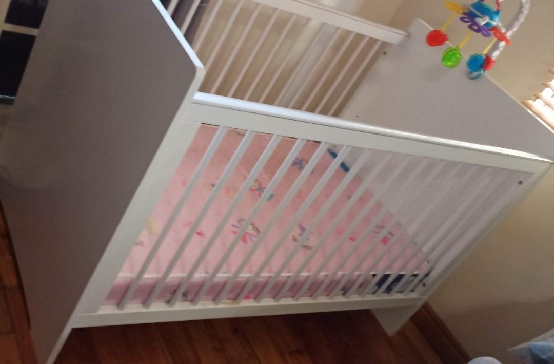 Cuddlebug Wooden Crib with Uratex foam, Babies & Kids, Baby Nursery ...