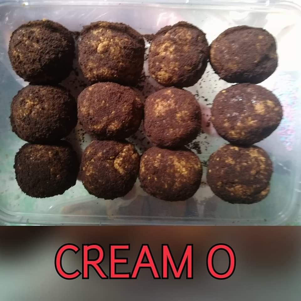 Graham balls, Food & Drinks, Local Eats on Carousell