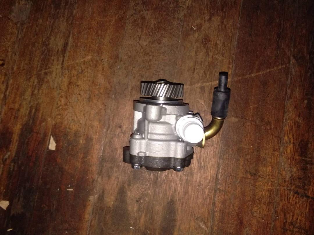 Mitsubishi 4M40 power steering pump, Car Parts & Accessories on Carousell