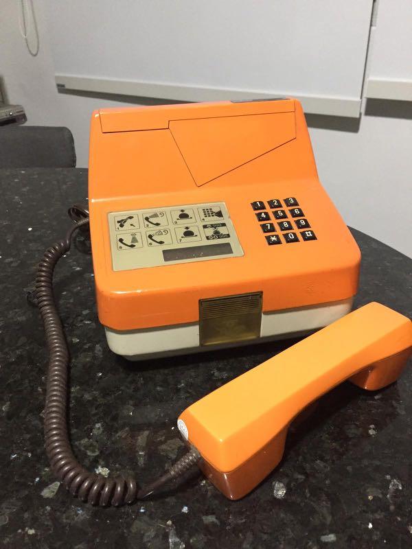 Singapore heritage payphone, Hobbies & Toys, Memorabilia & Collectibles ...