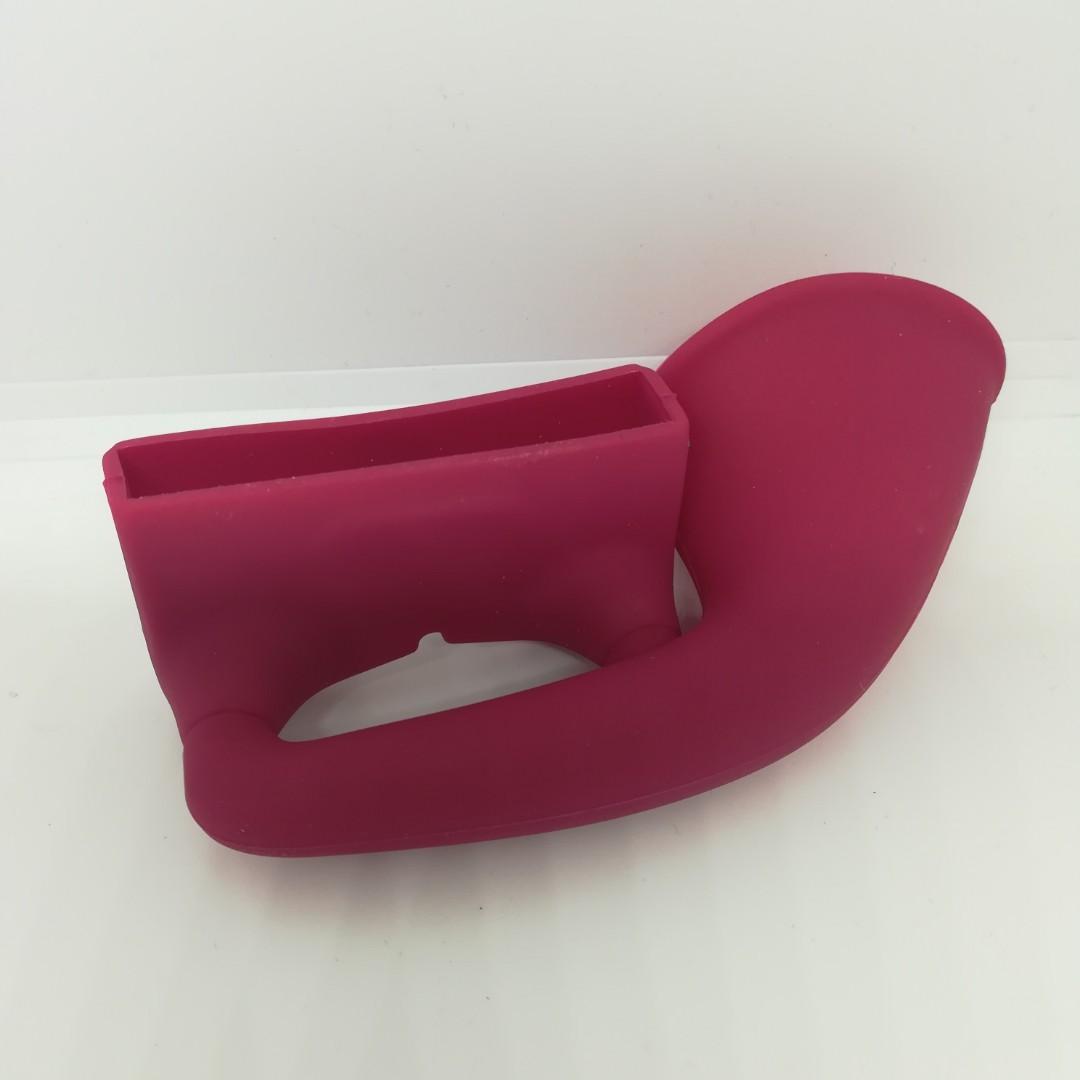 Taylor Swift Phone Holder and Sound Amplifier, Mobile Phones & Gadgets ...