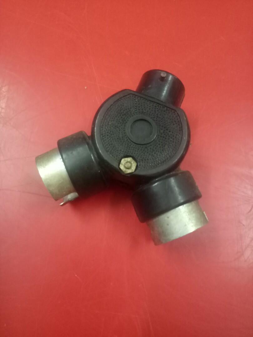 Vintage plug lampu 2, Furniture & Home Living, Home Decor, Vases ...