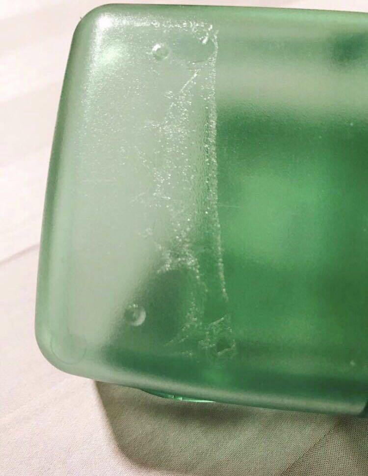 Amway nutrilite green plastic travel pill casing / flip flap container ...