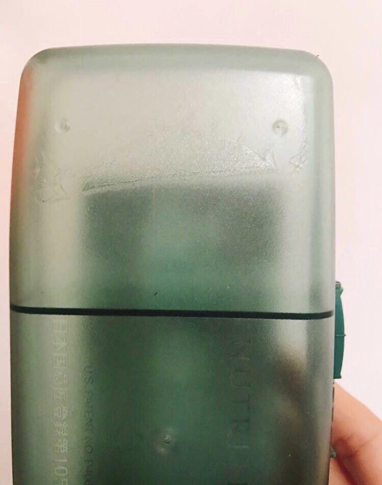 Amway nutrilite green plastic travel pill casing / flip flap container ...