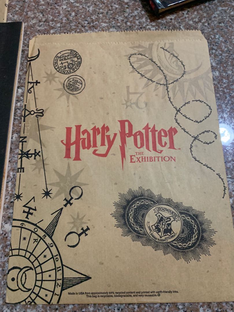 Harry Potter exhibition handbook - Singapore stop, Hobbies & Toys ...