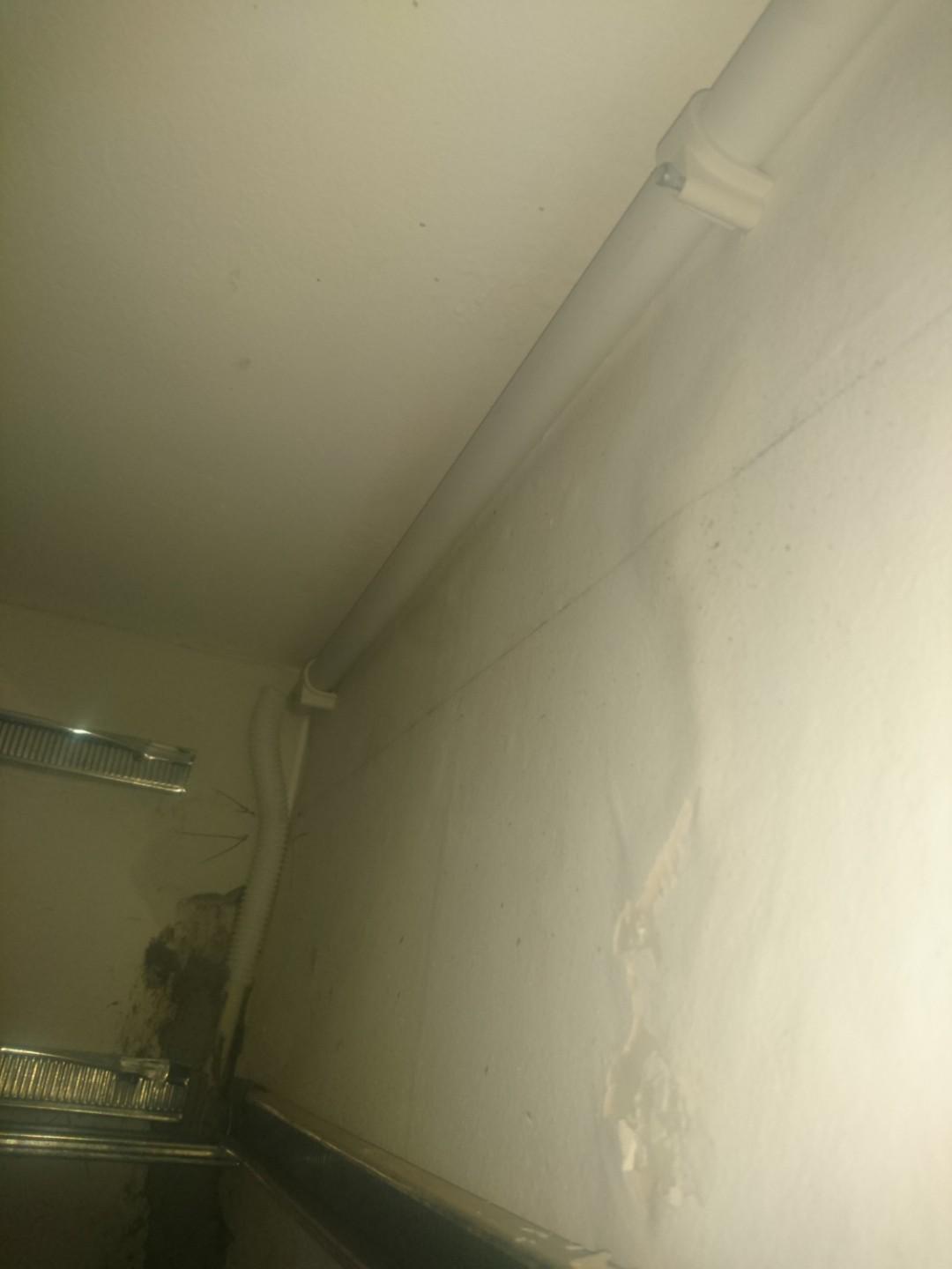 Bocor dan retak slab, Furniture & Home Living, Bathroom & Kitchen ...