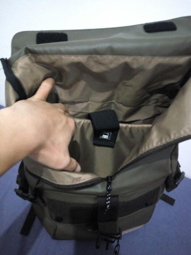 Bodypack Prodigers Seattle Kondisi 99% Masih Seperti Baru, Fesyen Pria ...