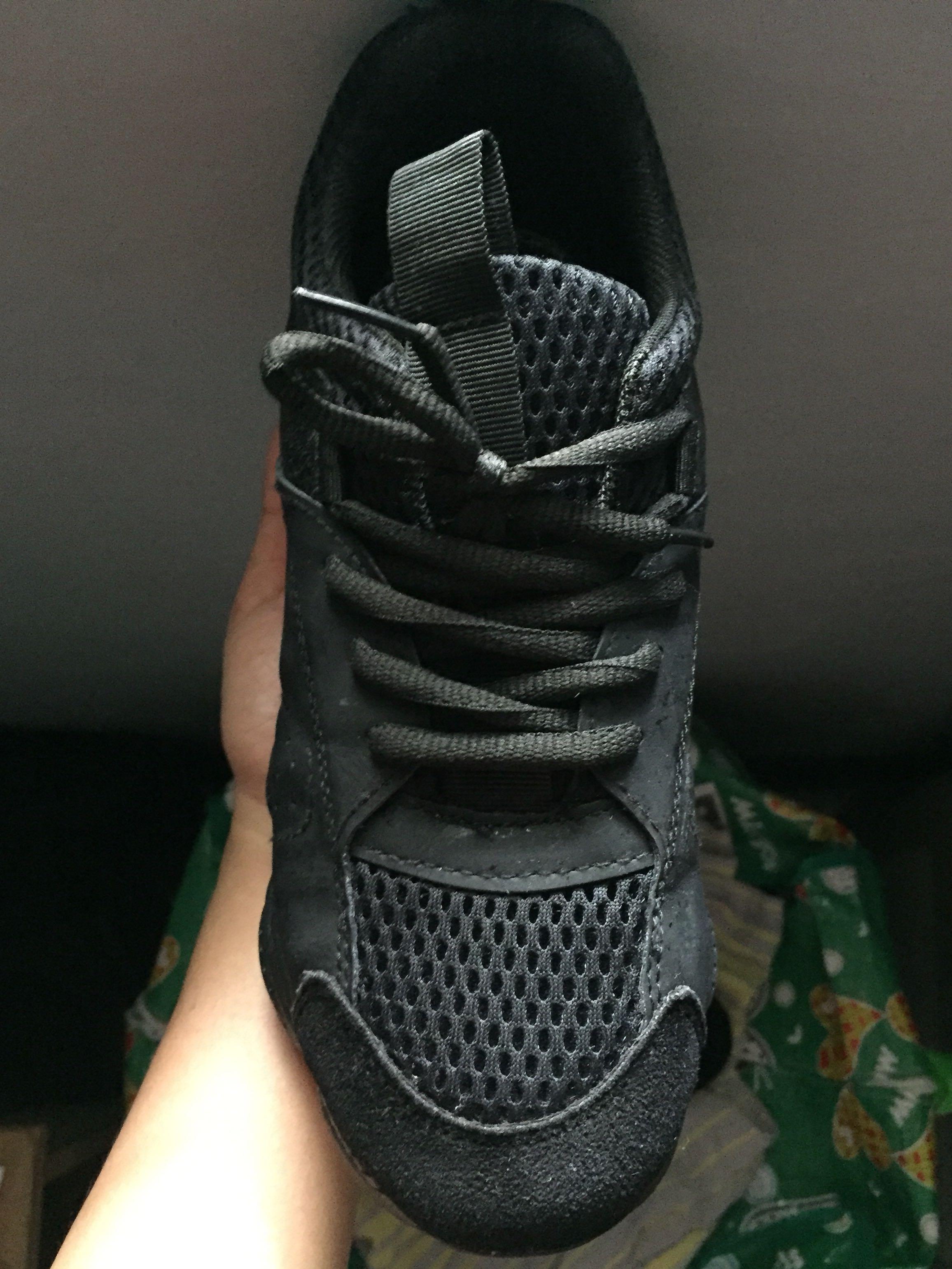 Chucky Shoes, Women's Fashion, Footwear, Sneakers on Carousell