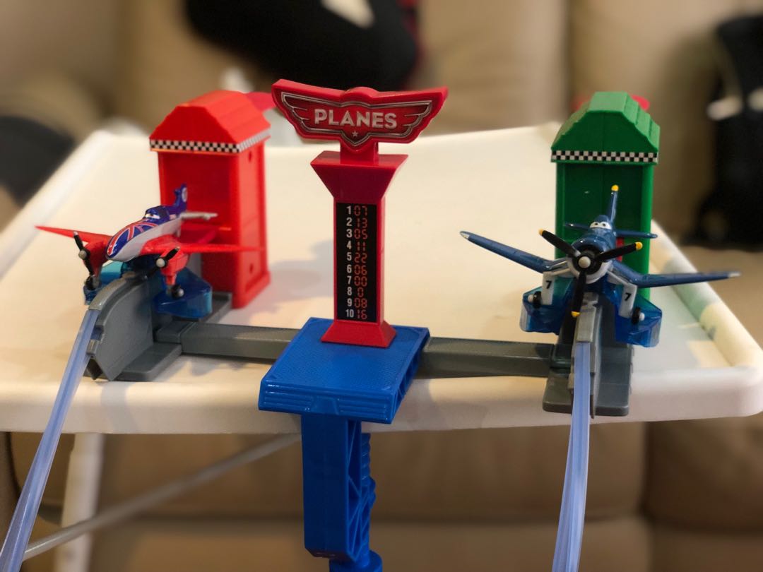 Disney Planes Sky Track Challenge Track Set, Hobbies & Toys, Toys ...
