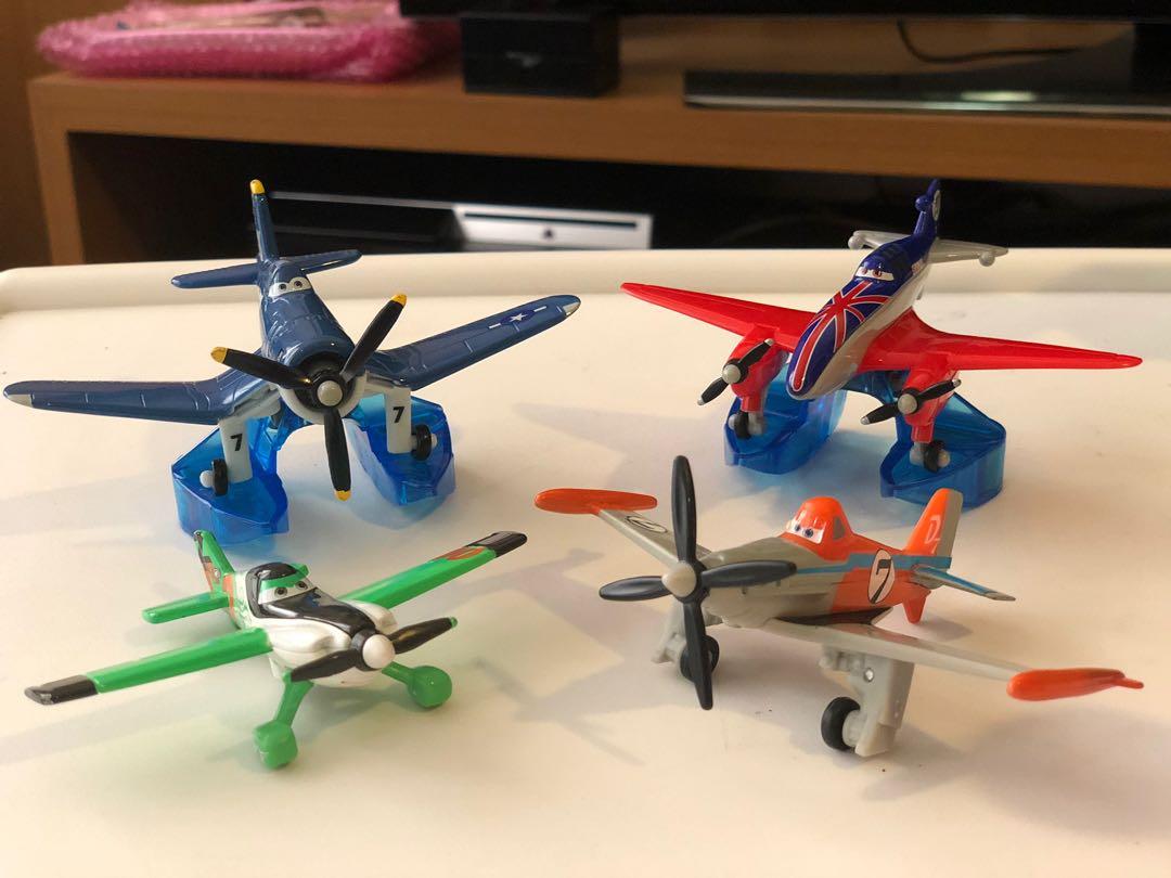 Disney Planes Sky Track Challenge Track Set, Hobbies & Toys, Toys ...