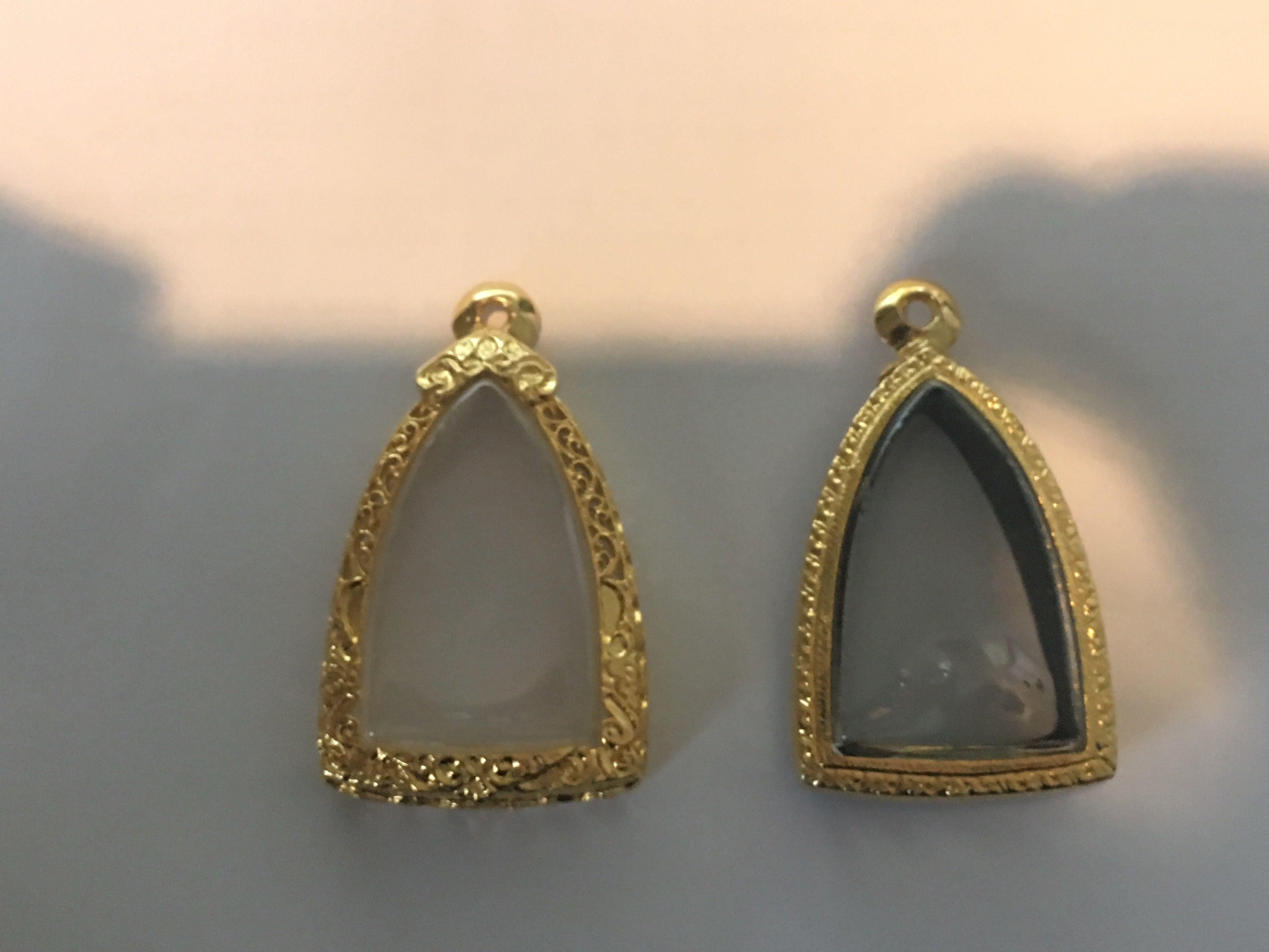 Micron Gold Amulet casing, Luxury, Accessories on Carousell