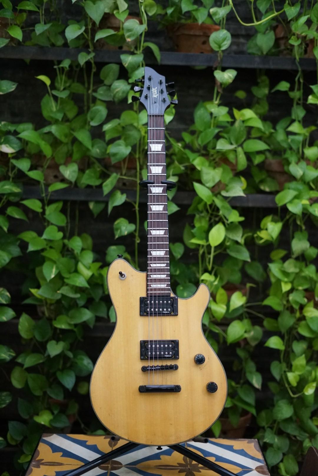 Radix Royal Natural, Musik & Media, Alat di Carousell