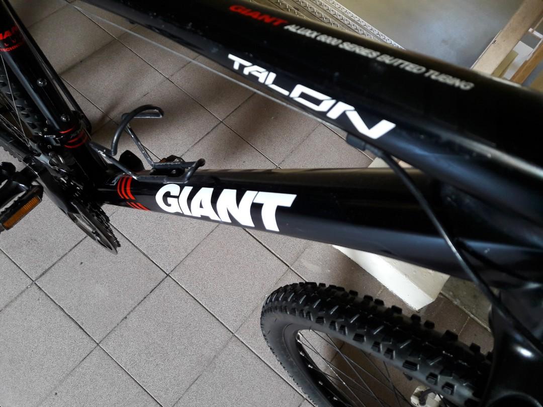 Giant Talon 3 bike / bicycle, Sports Equipment, Bicycles & Parts ...