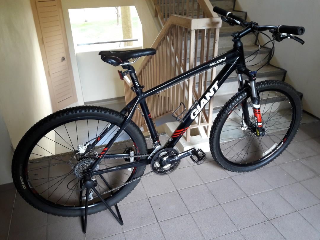 Giant Talon 3 bike / bicycle, Sports Equipment, Bicycles & Parts ...