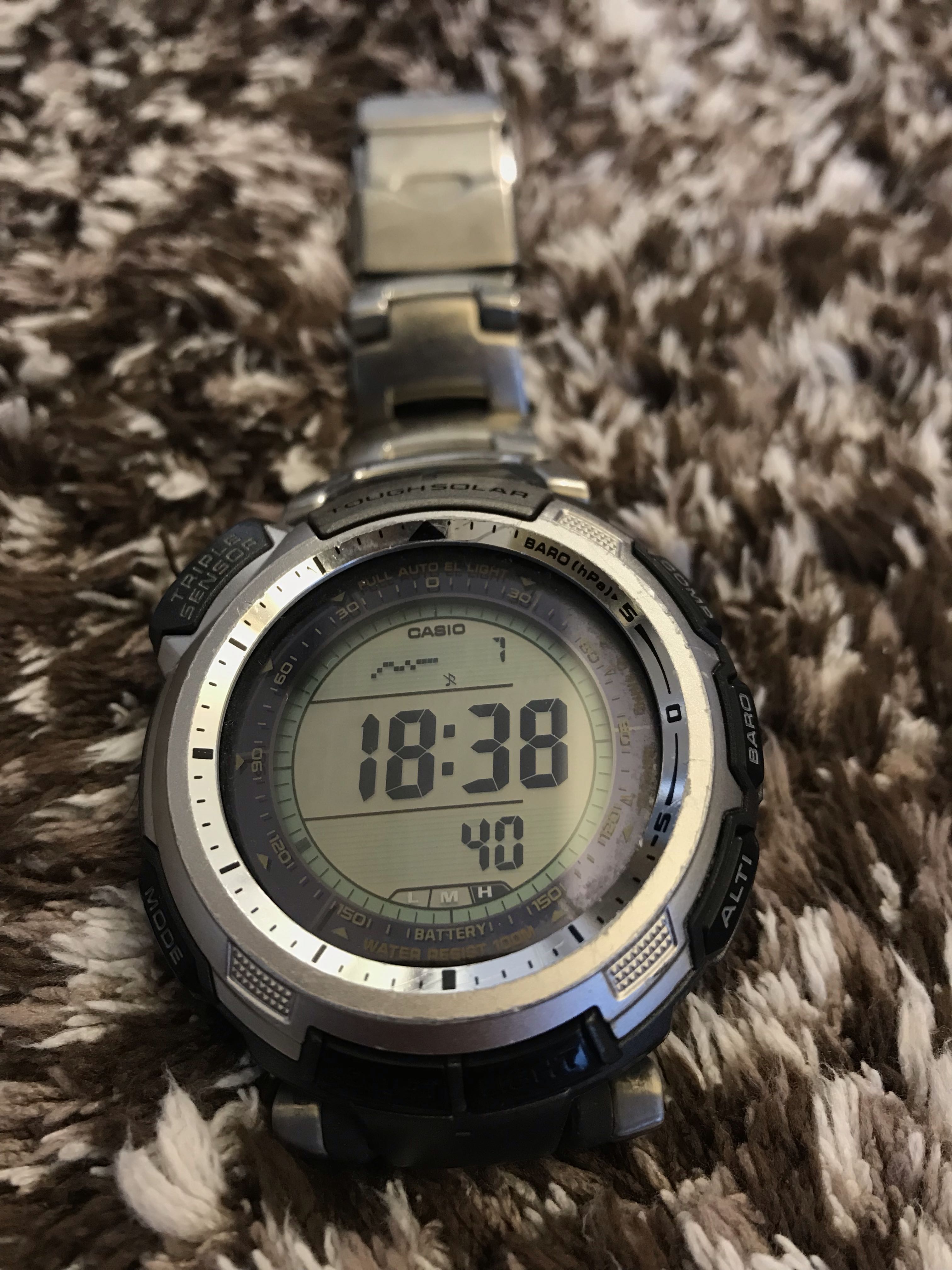 Casio PRO-TREK 登山系列 PRG-110T-7V, 名牌, 手錶 - Carousell