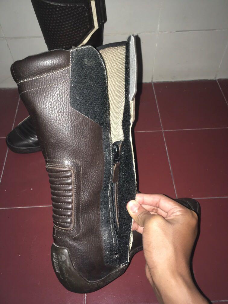 Puma Riding Boots (size 11.5), Motorcycles, Motorcycle Apparel on Carousell