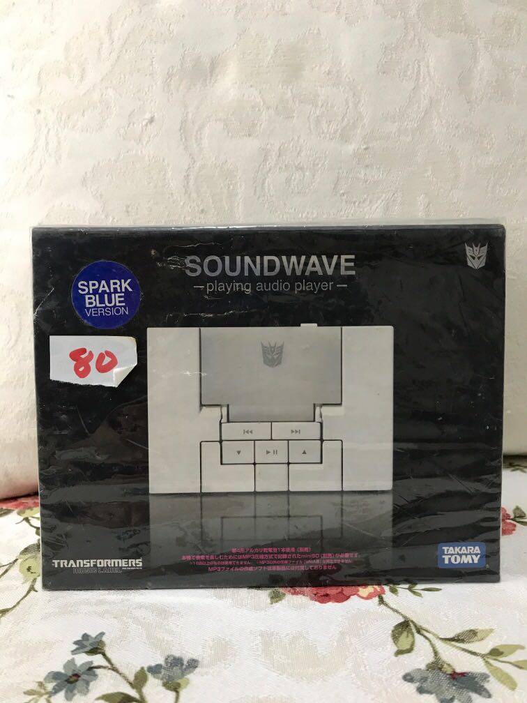 Transformers Music Label Soundwave classics scale, Hobbies & Toys, Toys ...