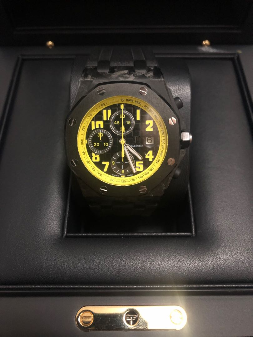 Audemars Piguet Royal Oak Offshore AP ROO FORGED carbon Bumblebee ...