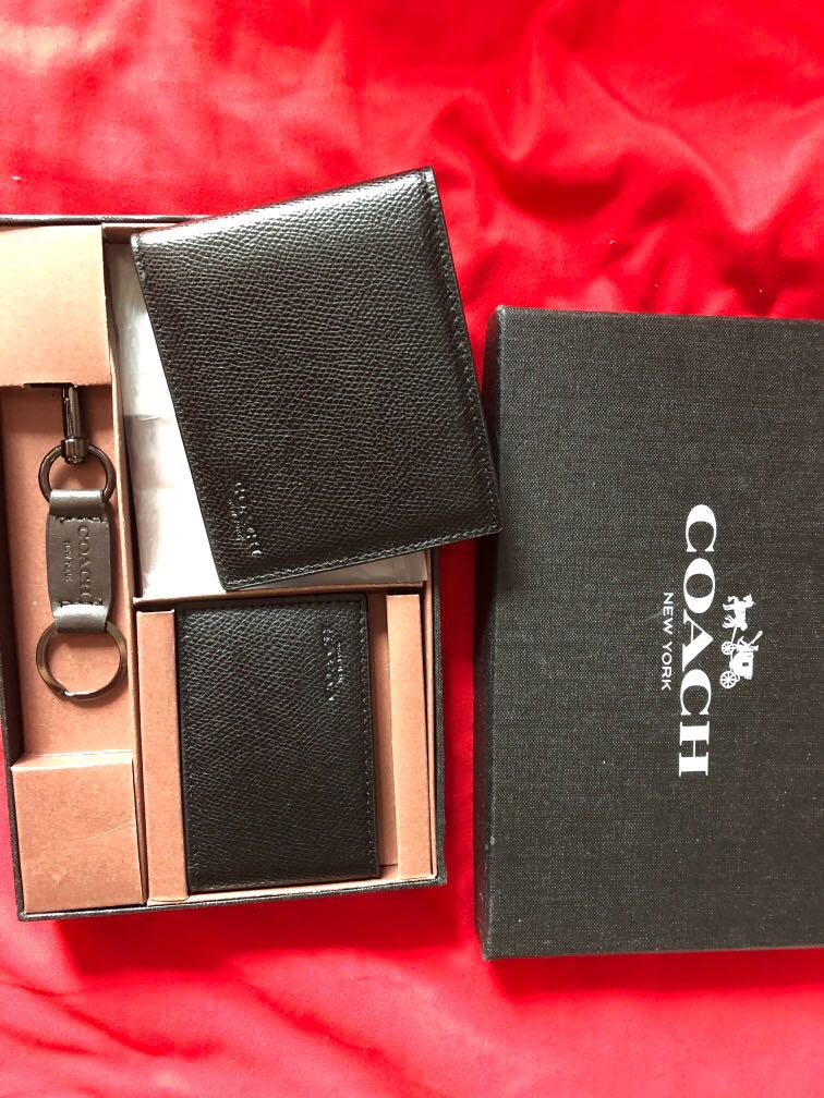 Coach men wallet set, Men's Fashion, Watches & Accessories, Wallets ...
