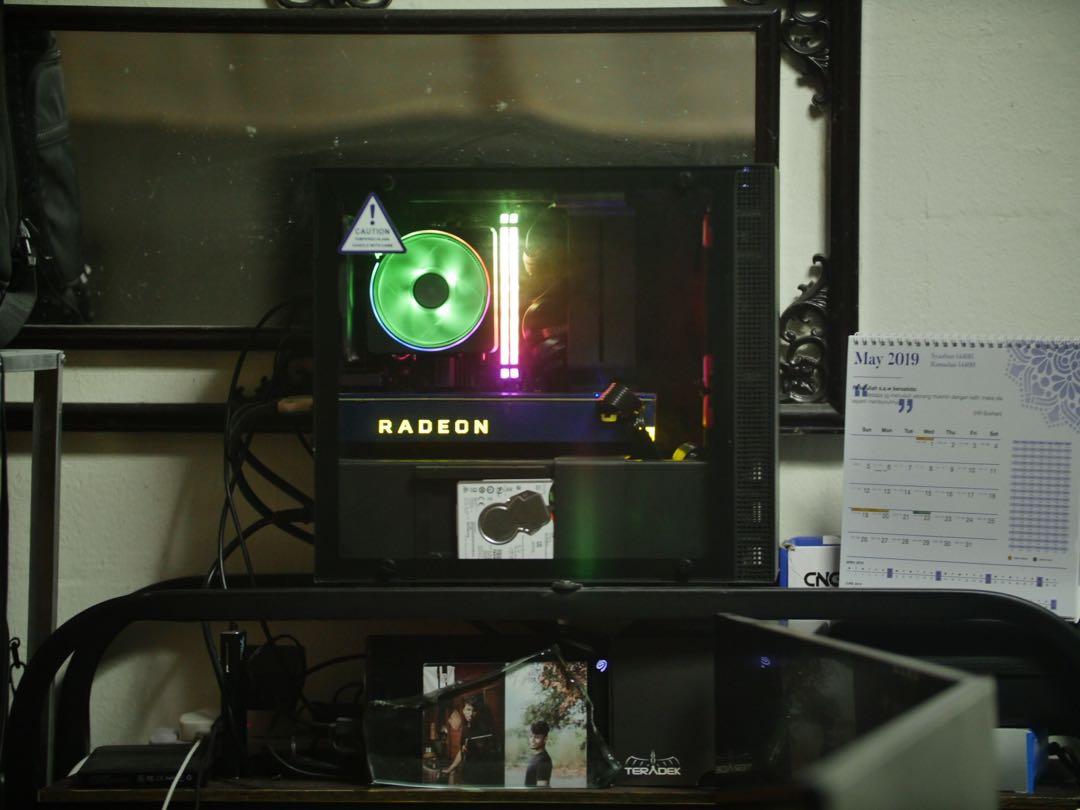 Custom PC NZXT H200 mini ITX Case ASRock Fatal1ty X470 ITX Ryzen 7 ...