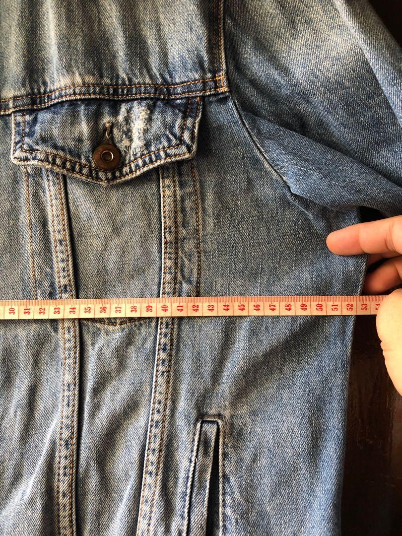 denim jacket cardo look, Men's Fashion, Tops & Sets, Hoodies on Carousell