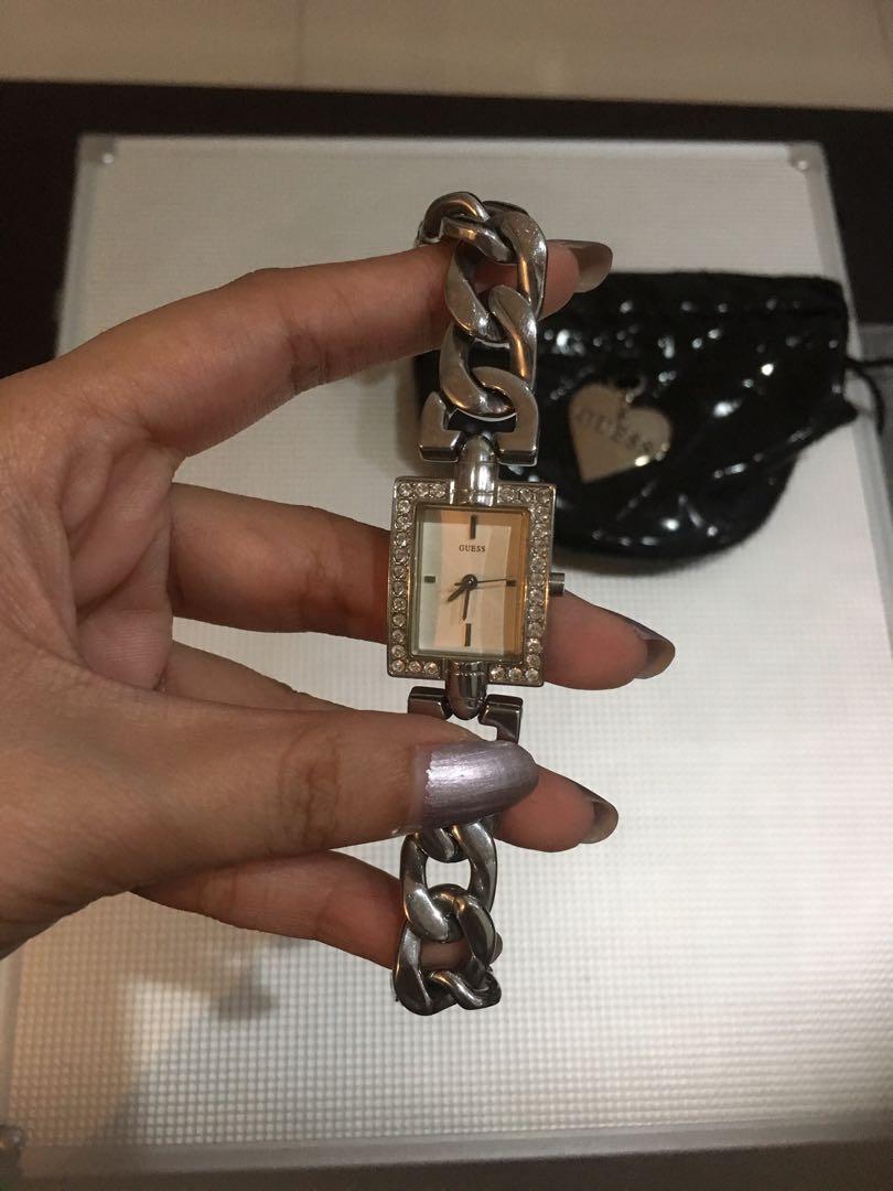 Jam tangan Guess Original, Fesyen Wanita, Jam Tangan di Carousell